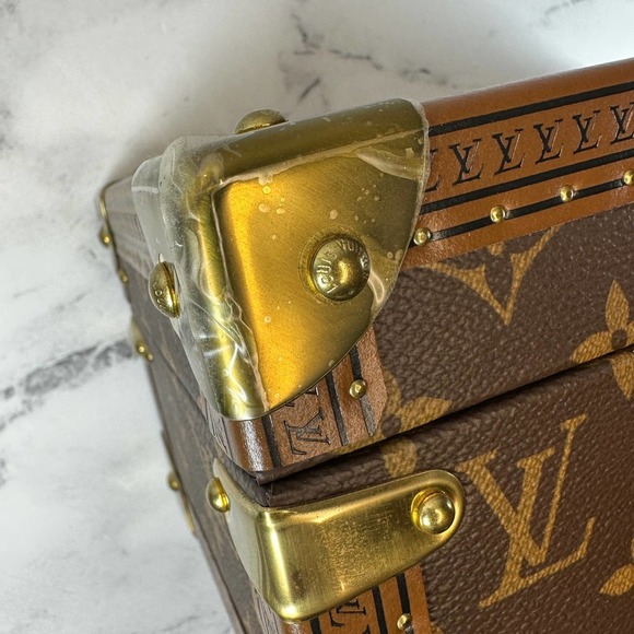 Louis Vuitton | Bags | Louis Vuitton Monogram Trunk Coffret Tresor 24 ...